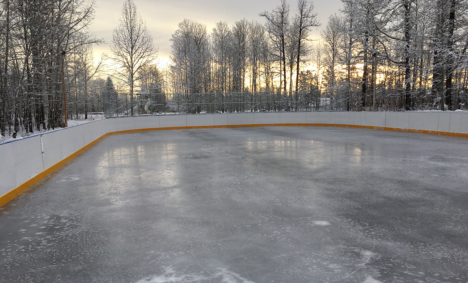 Ice Skating - Yellowhead County