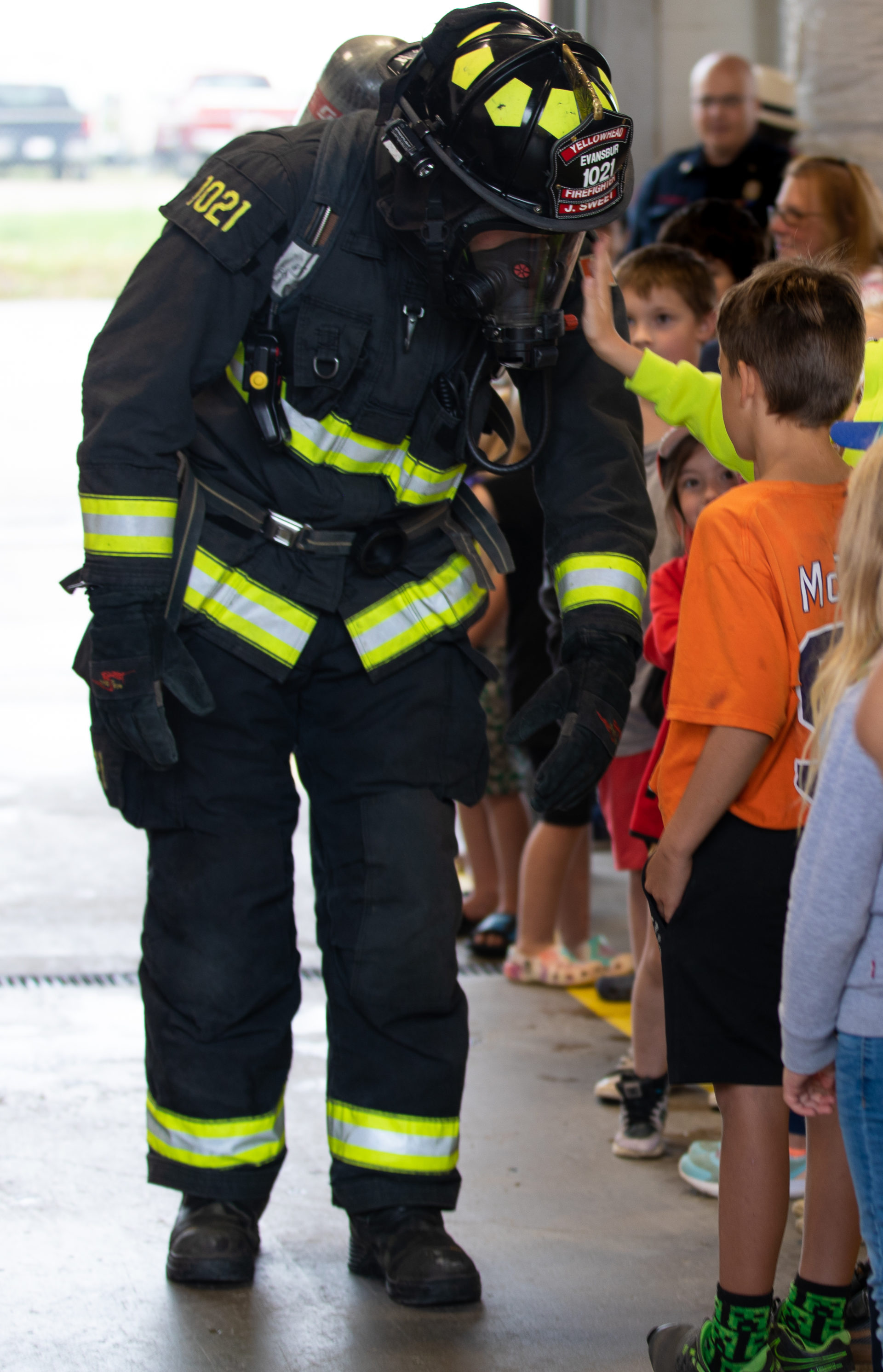 County Fire Department Hosts Tour for Local Daycare - Yellowhead County